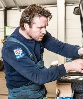 Contact | Autobedrijf Dave Kuys | Alkmaar